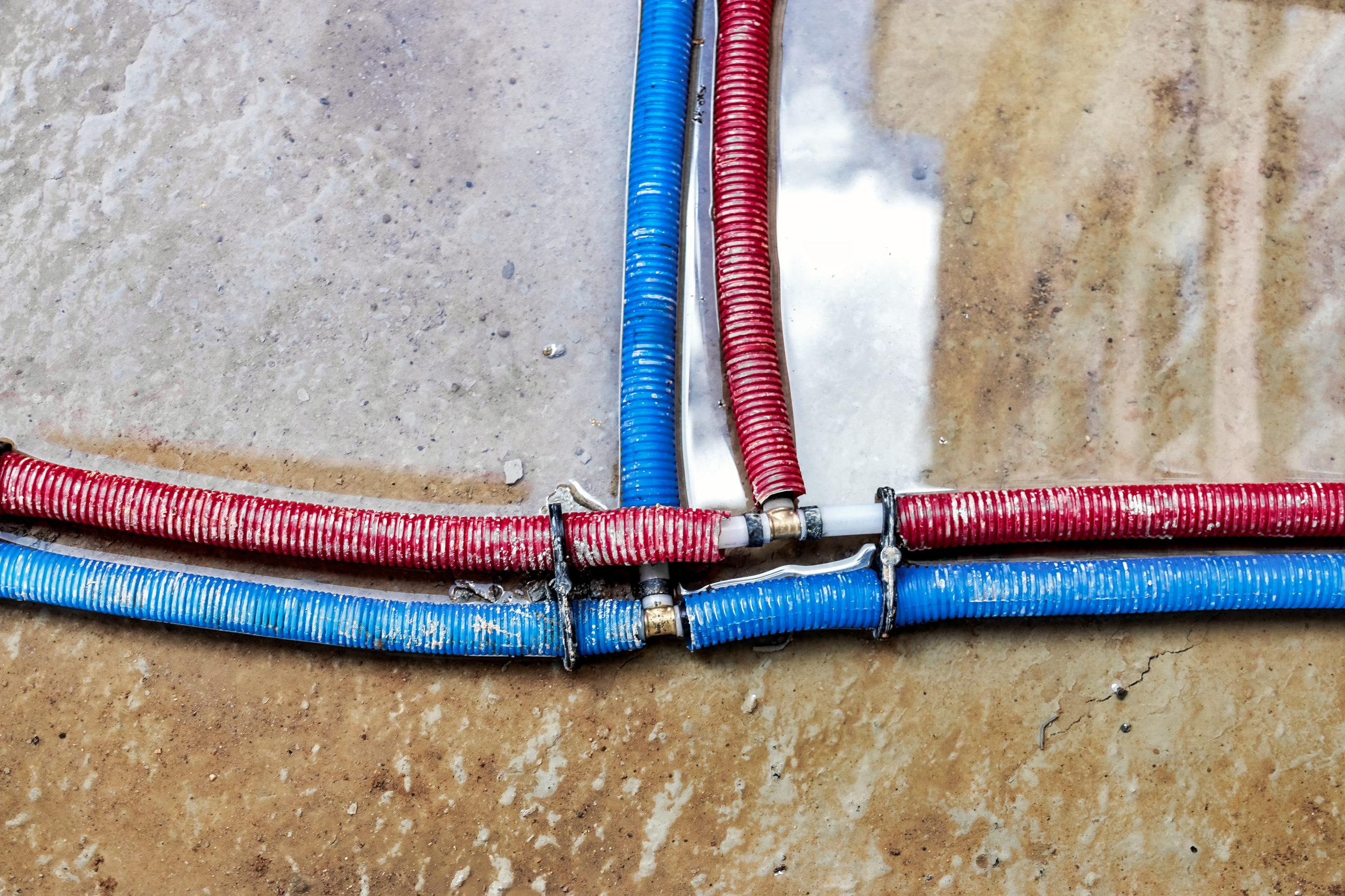 Can Plumbing Pipes be Exposed Safely? An Overview of the Pros and Cons
